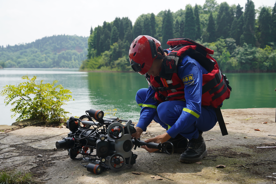 Commercial ROV, UAV, Drones & Survey Equipment | AlphaGeo UK – AlphaGeo Ltd